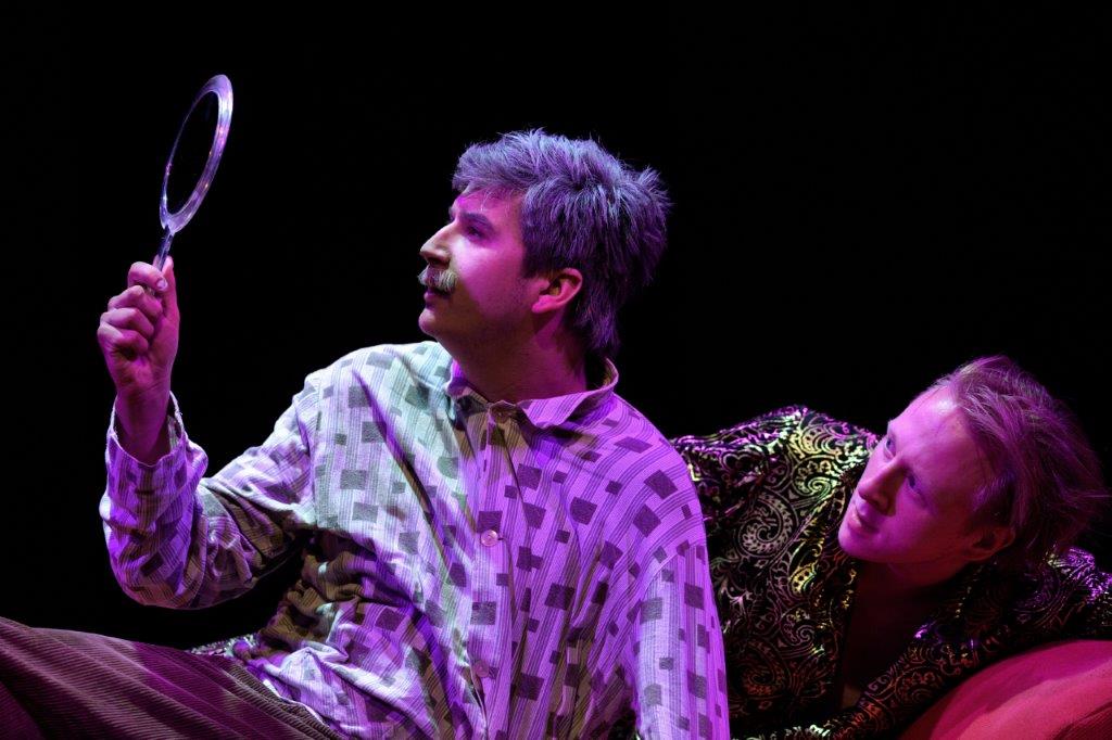 Divadlo roku Aréna má novou vlajkovou loď: Lidská tragikomedie je ...