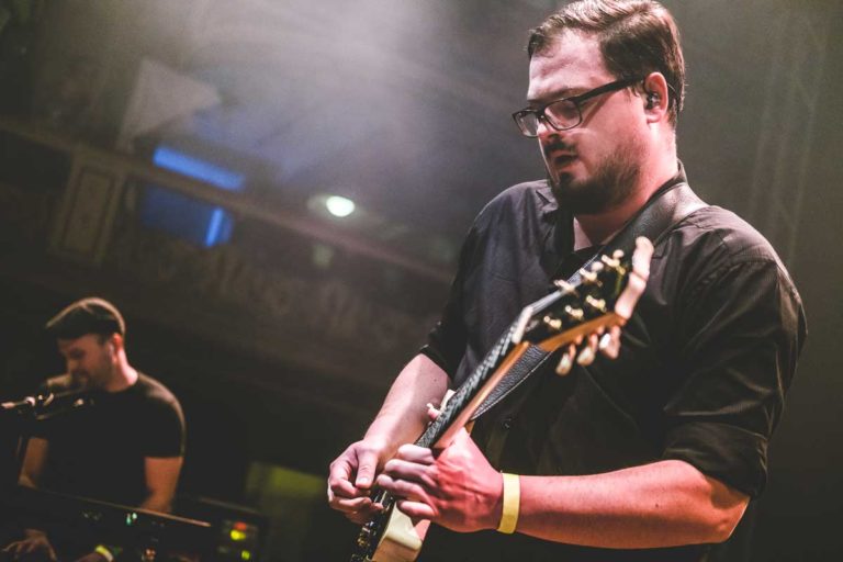 David Stypka a Bandjeez jsou zpět s albem Neboj. Jejich hudba má ...