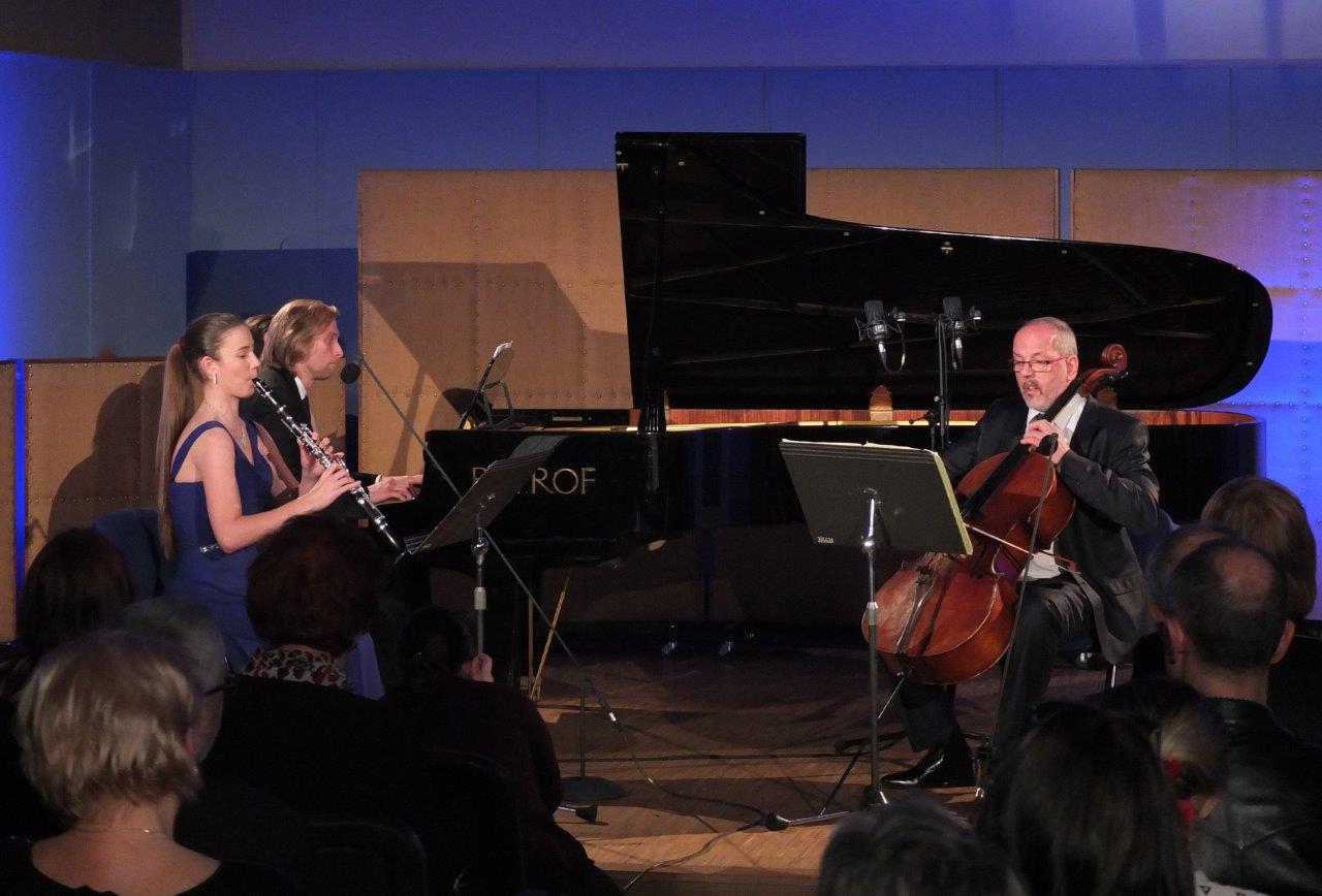 Koncert pro těžce nemocného muzikanta Michala Šemoru potěšil krásnou ...